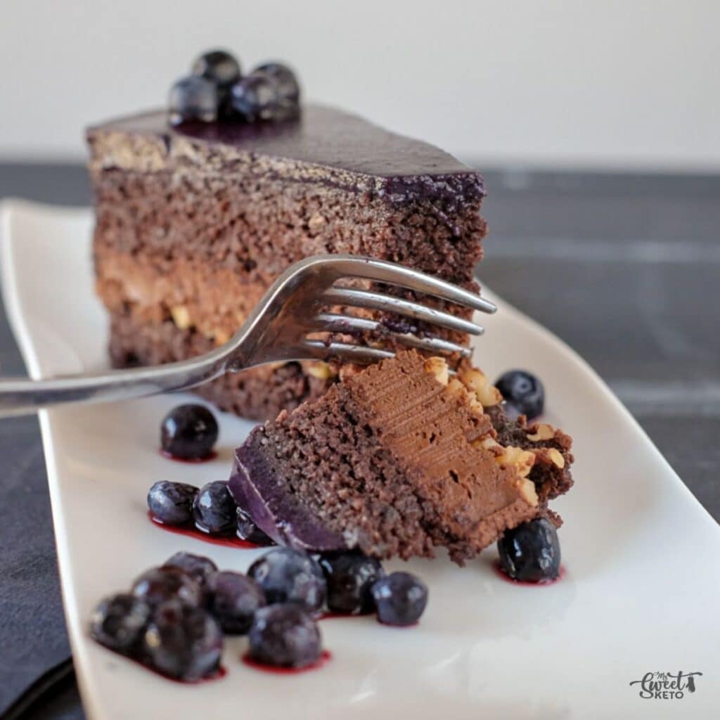 Keto Vanilla Cake (Super Moist) | My Sweet Keto